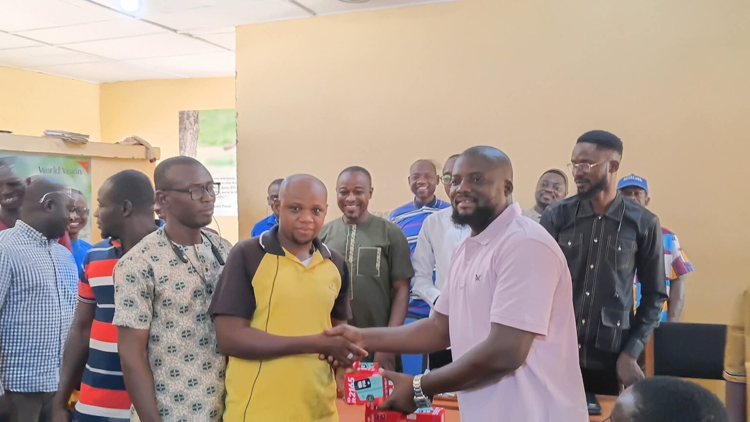 NPP Serial Callers receive Mobile Phones through efforts of Northern ...